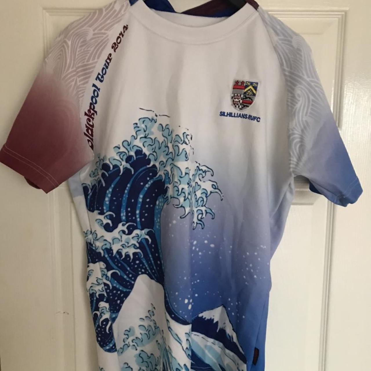 Retro Rugby 7’s shirt Great fun and design Only worn... - Depop