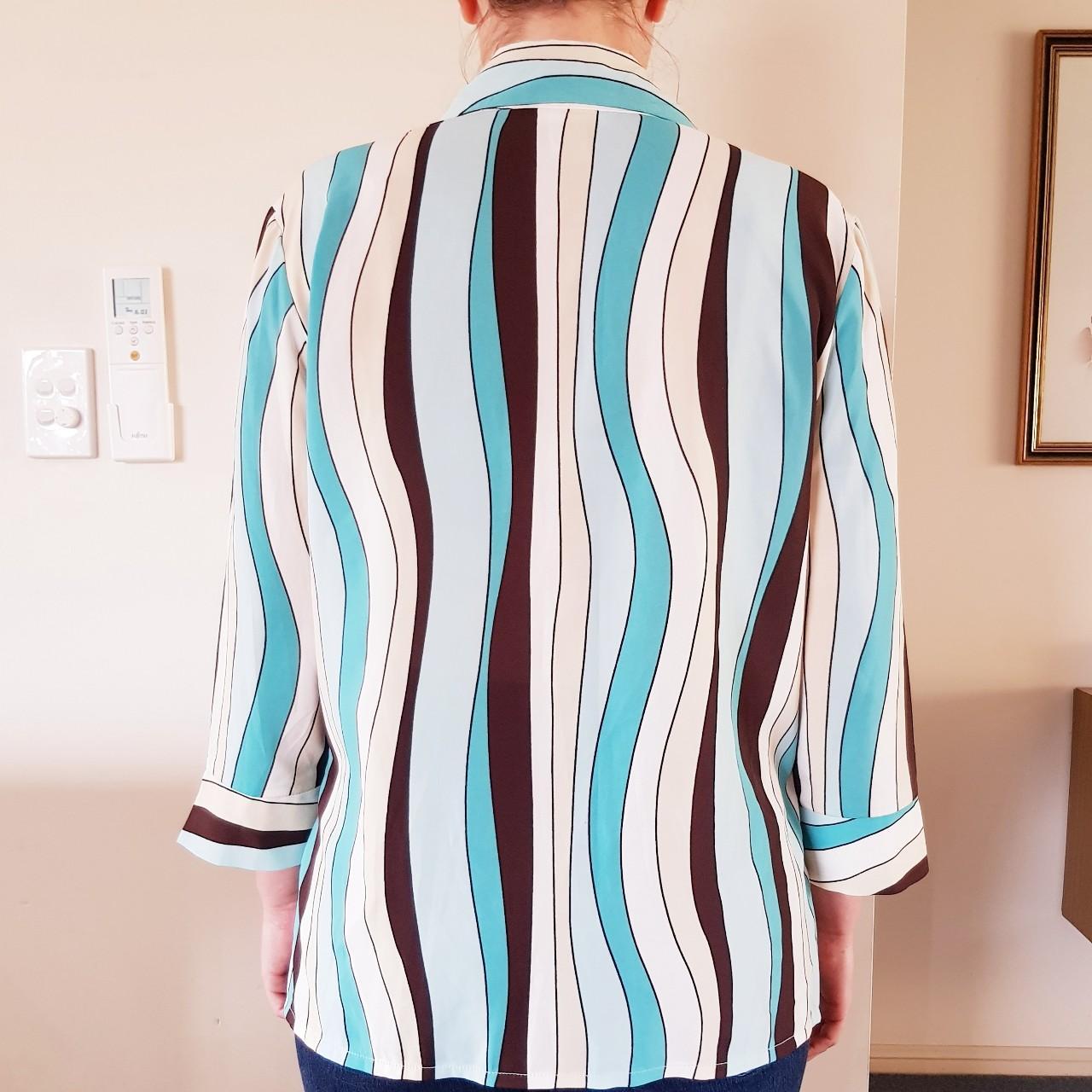 Funky top by vintage Millers. Pointed collar throws... - Depop