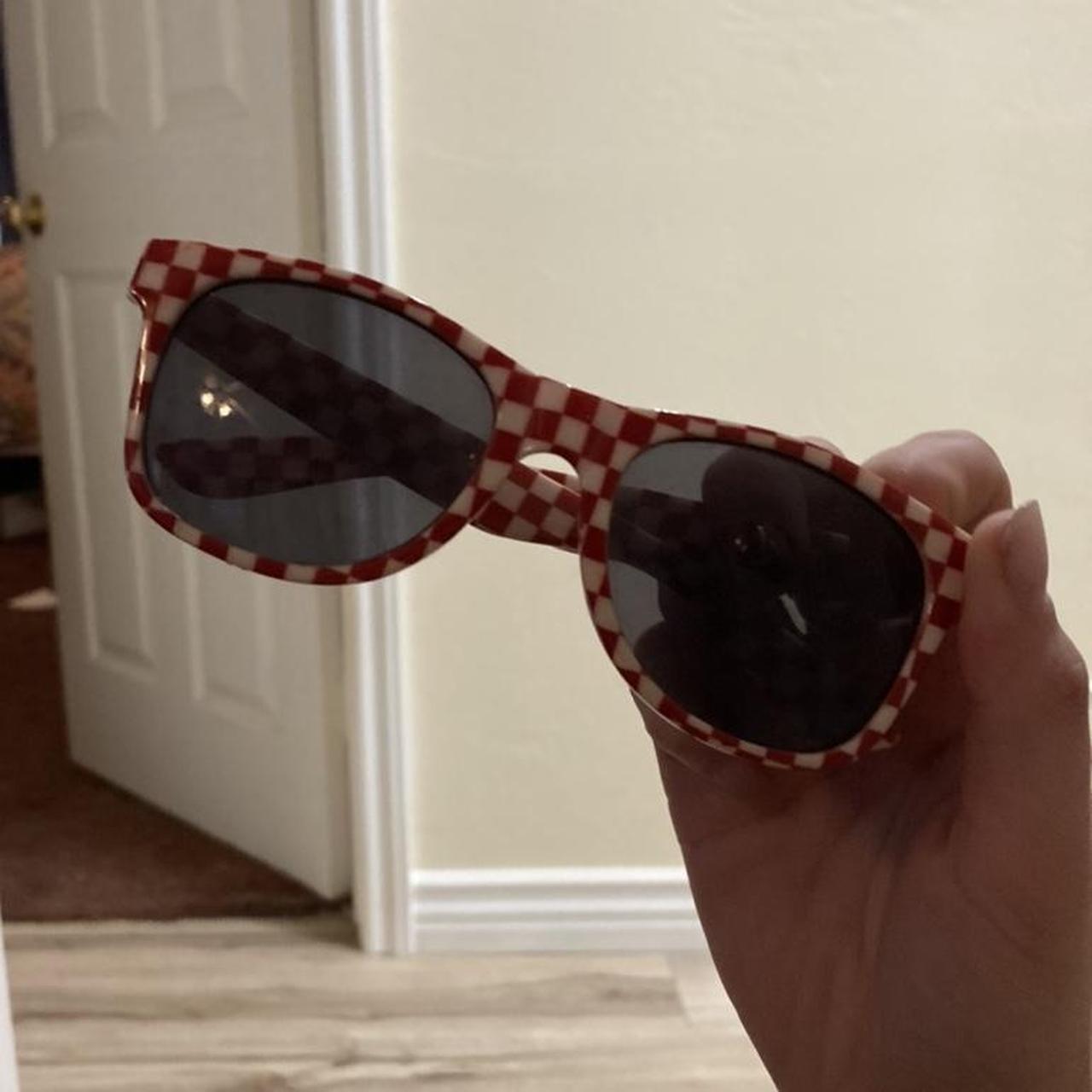 Vans sunglasses womens red store