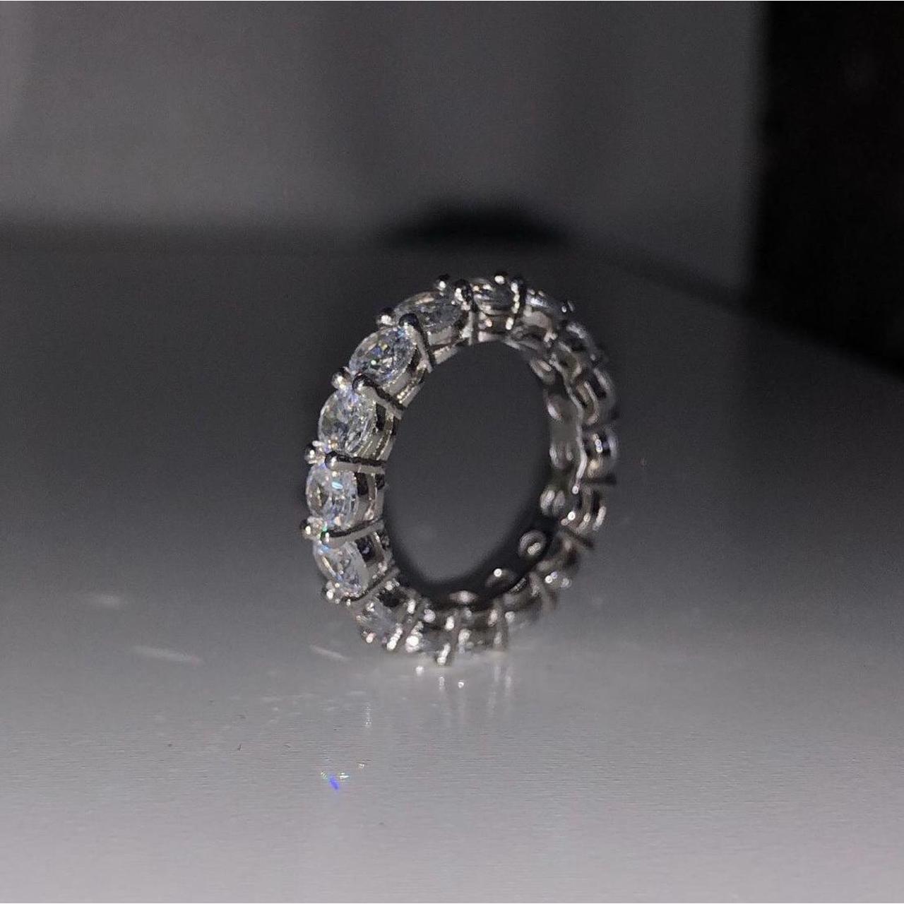 ‘Round All Around’ ring in sterling Silver. 4mm in... - Depop