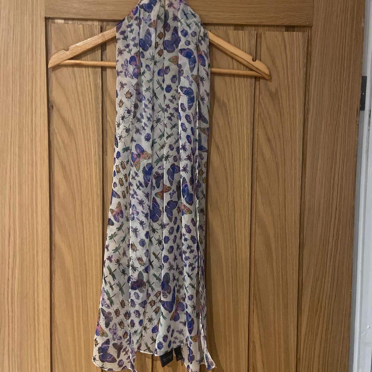 100% silk Osprey scarf. Never worn. Excellent... - Depop