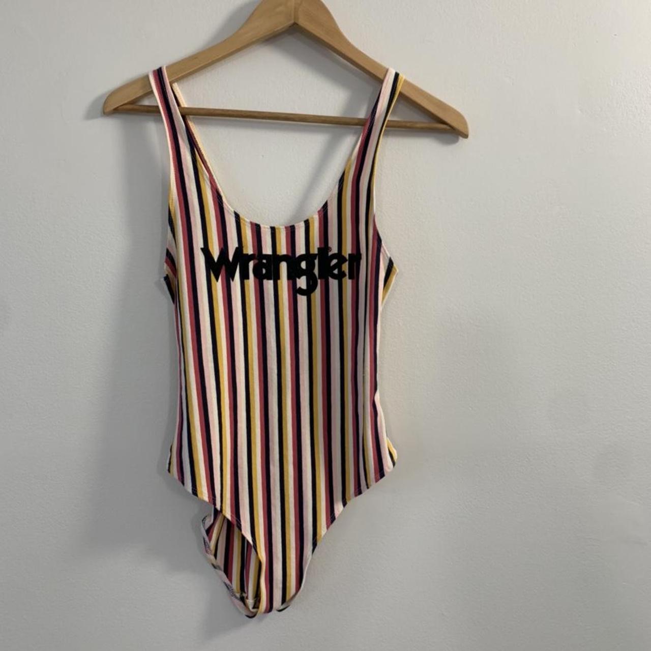 Wrangler rainbow bodysuit - size 8 - only worn once... - Depop