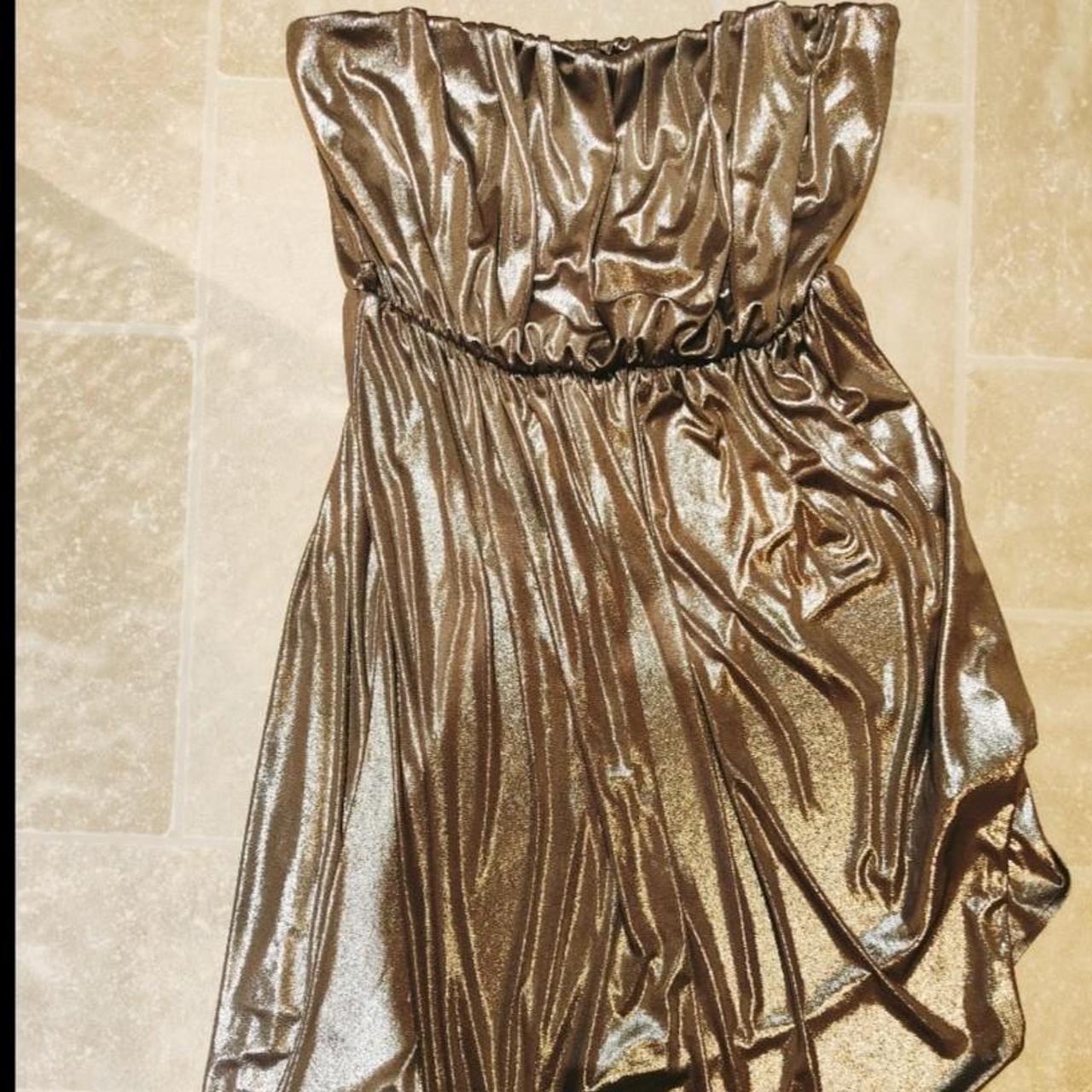 Ladies stunning Metallic Silver Cocktail/Party Dress... - Depop