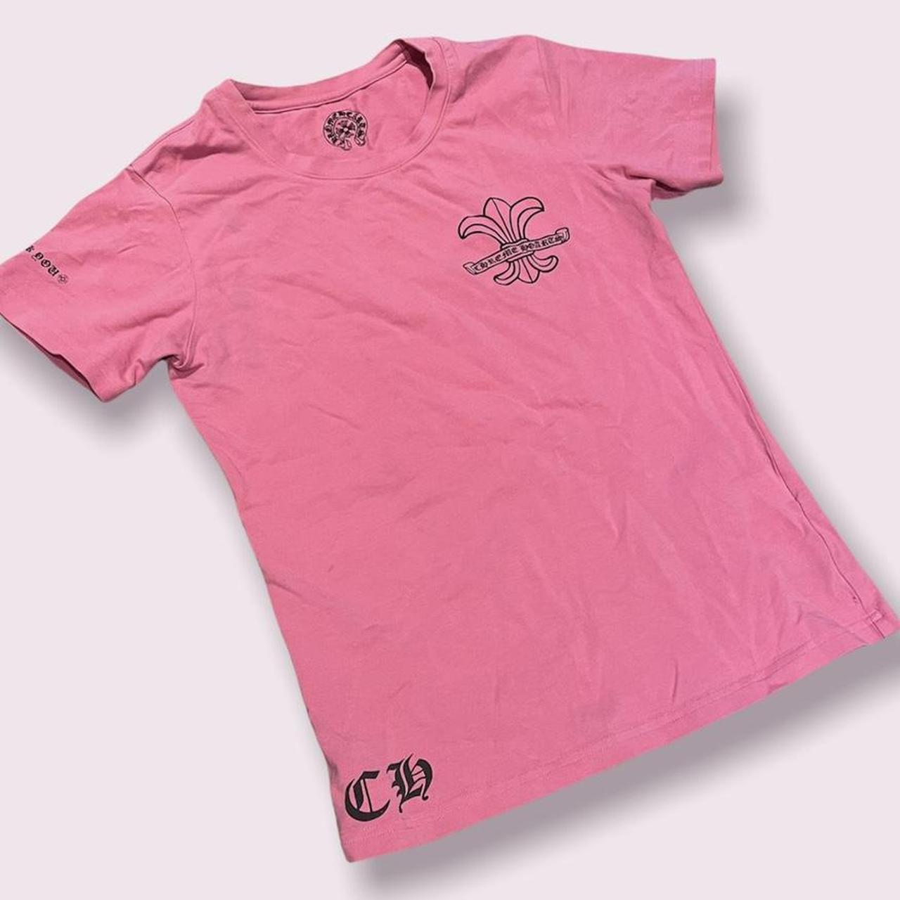 Chrome Hearts Women's Pink and Black T-shirt | Depop