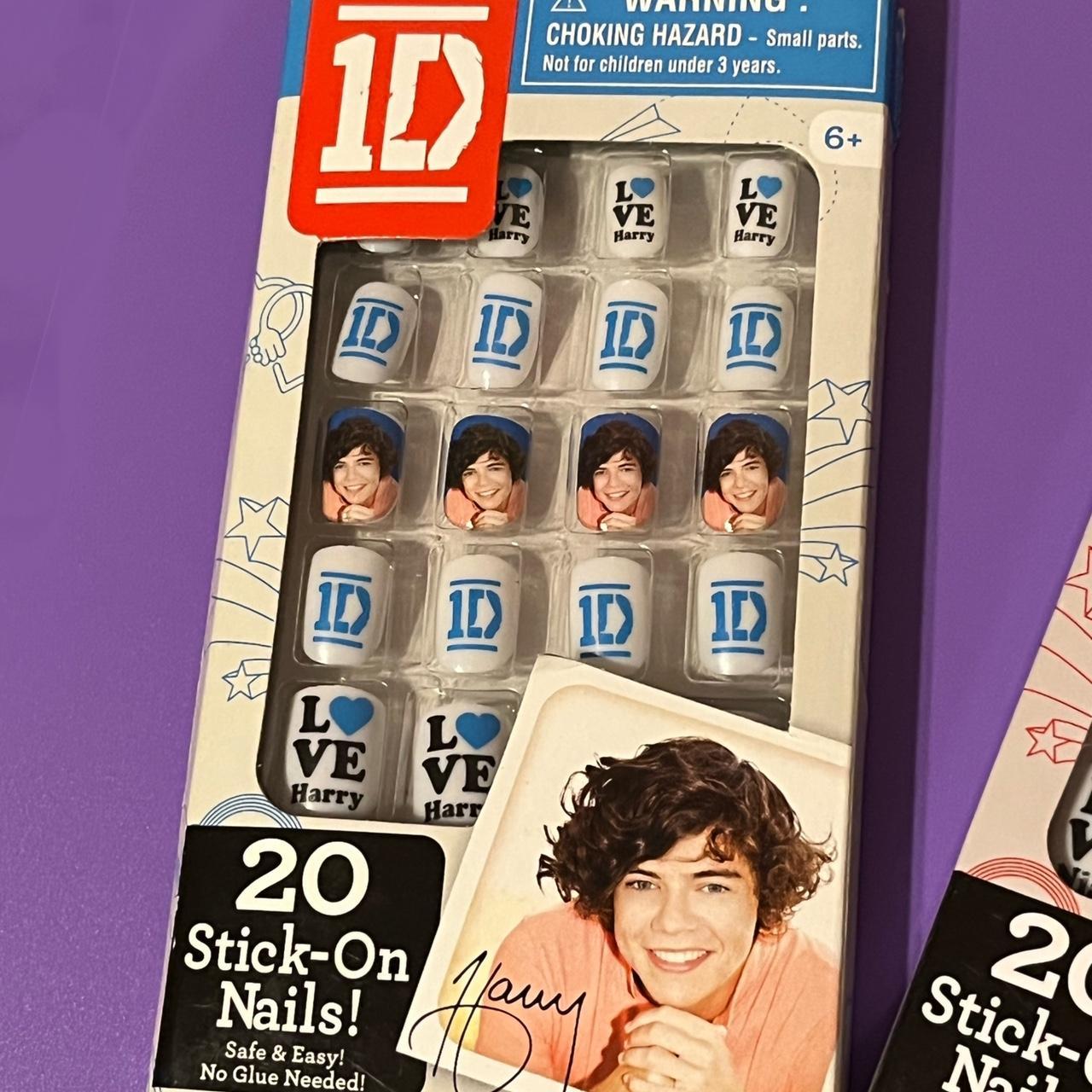 ️🇬🇧 One direction merch/accessory bundle. Adorable... - Depop