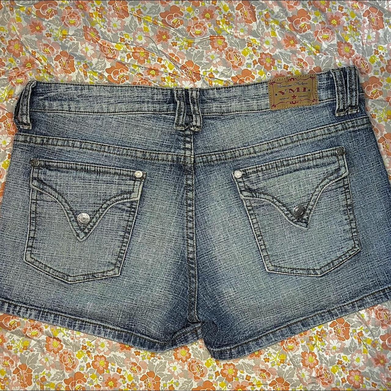 2000s YMI low rise denim shorts Size 11// ramie... - Depop
