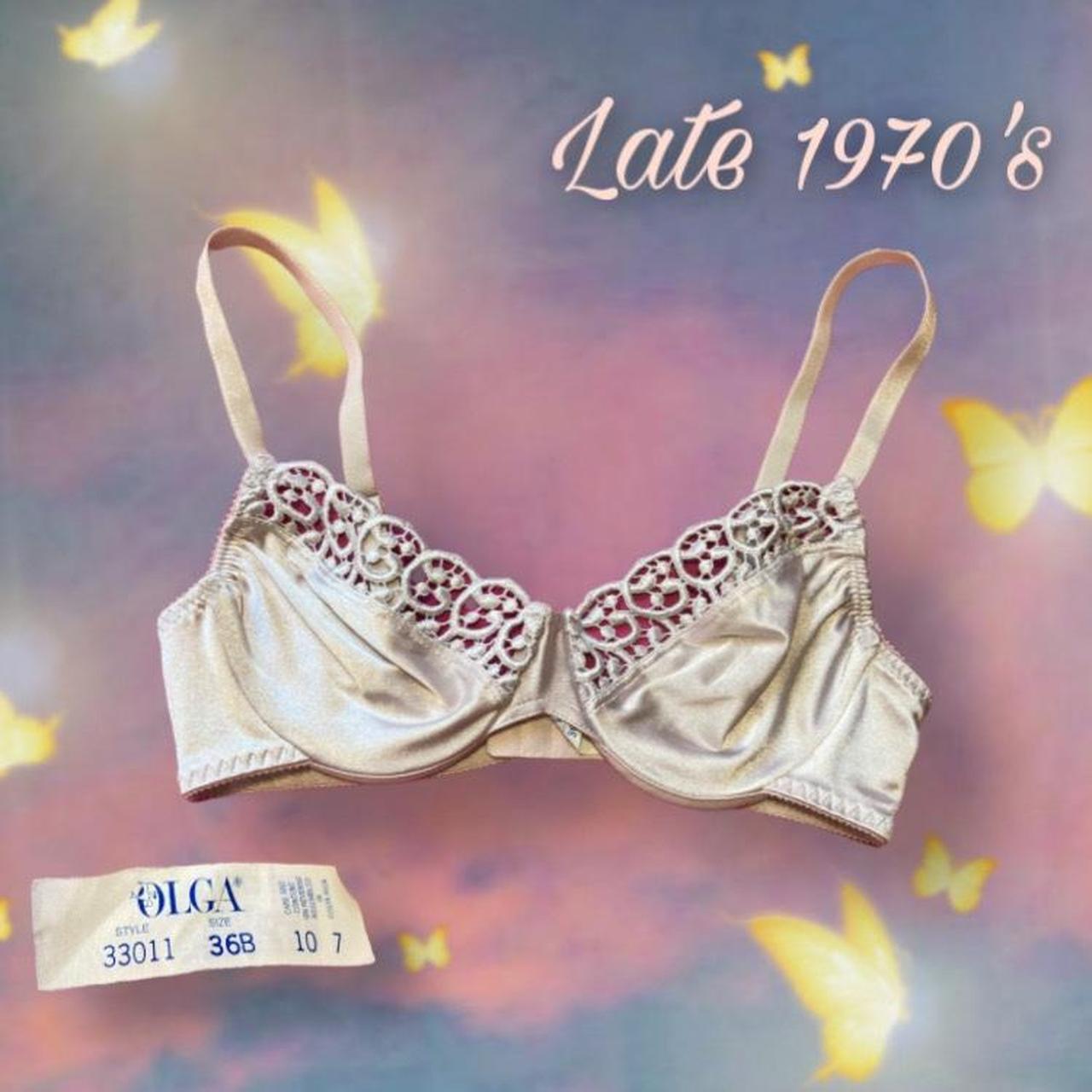 Light Pink Late 1970’s Bra with Lace Embroidery... - Depop