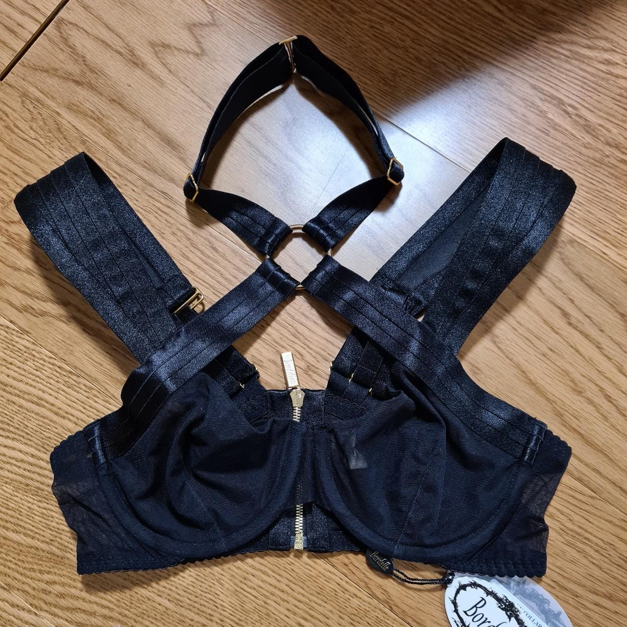 Bordelle Kinbaku Collar bra. Size S, NWT. Cups are... - Depop