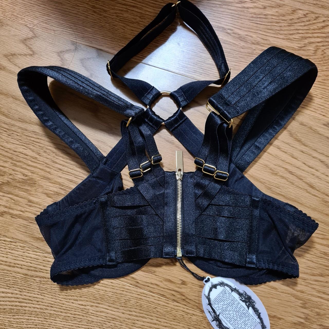 Bordelle Kinbaku Collar bra. Size S, NWT. Cups are... - Depop