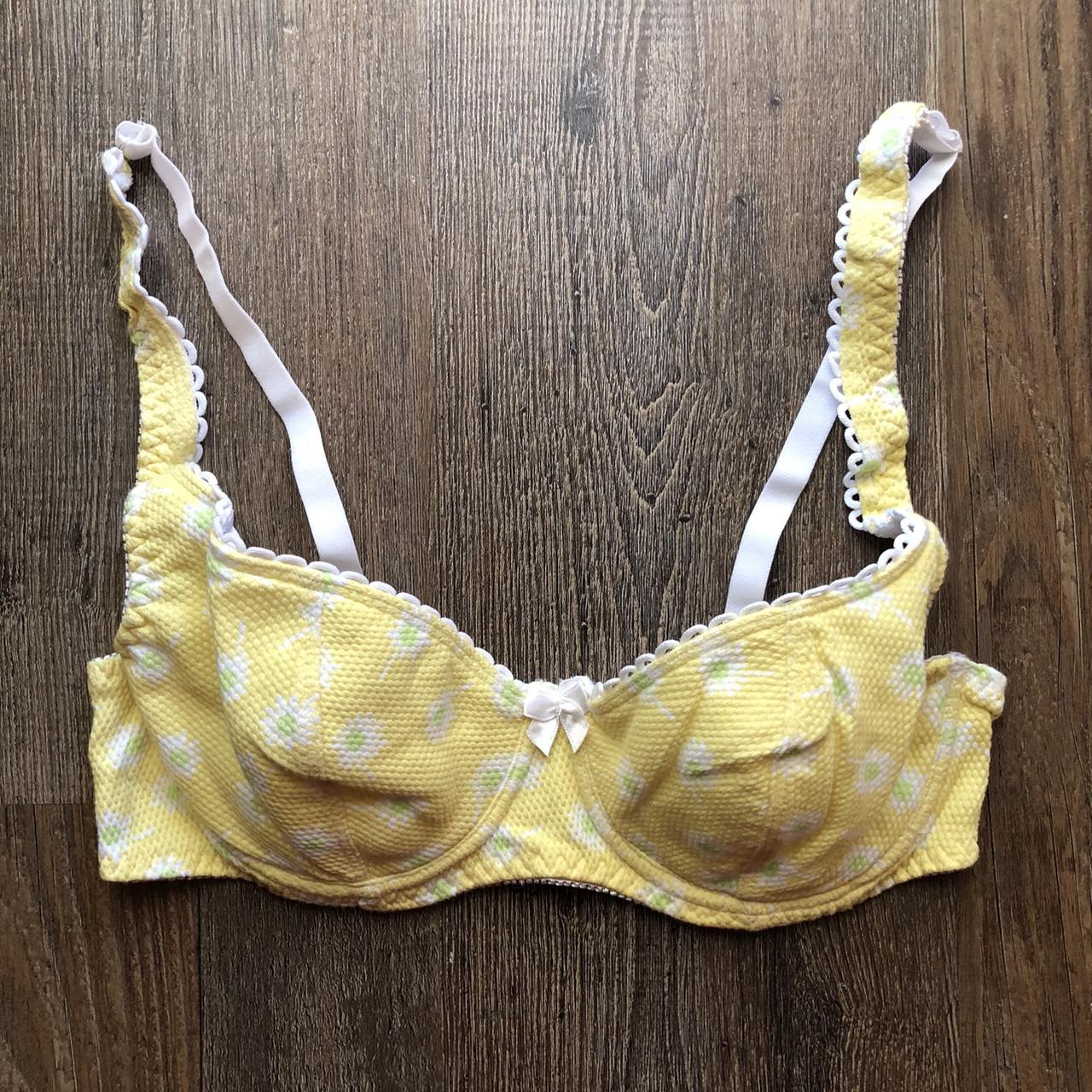 VINTAGE ERICA JAMES BRA NWOT 🍒 yellow floral... - Depop