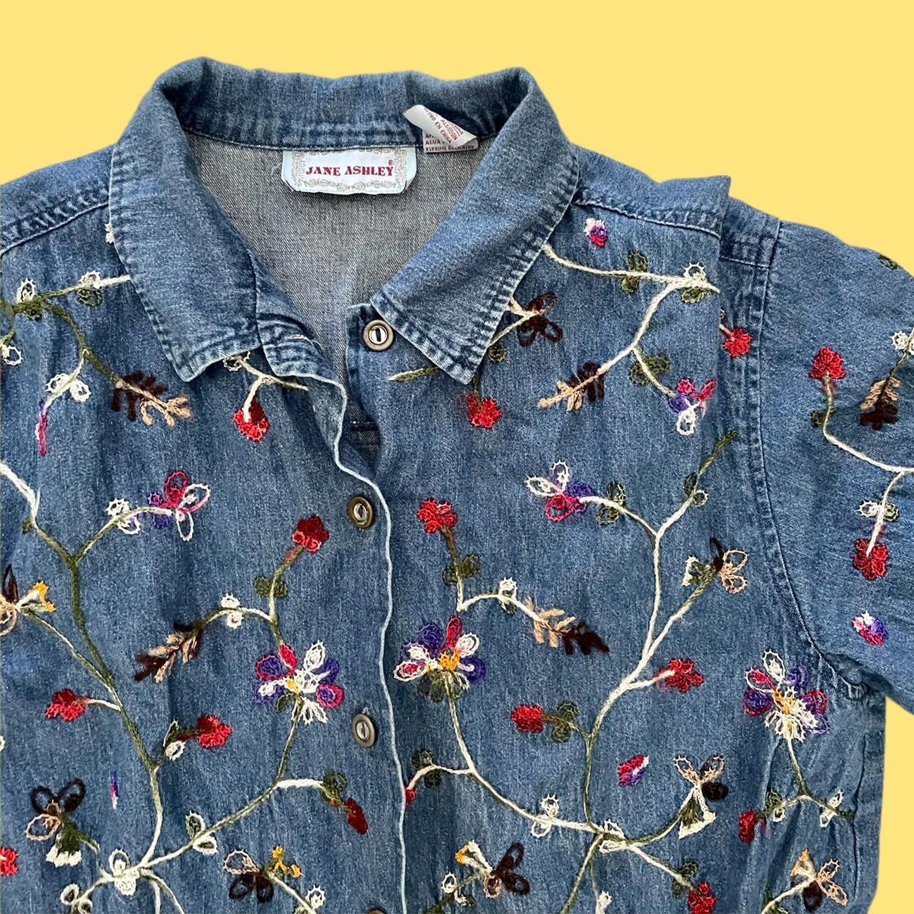 Vintage Floral Embroidered Button Down... - Depop