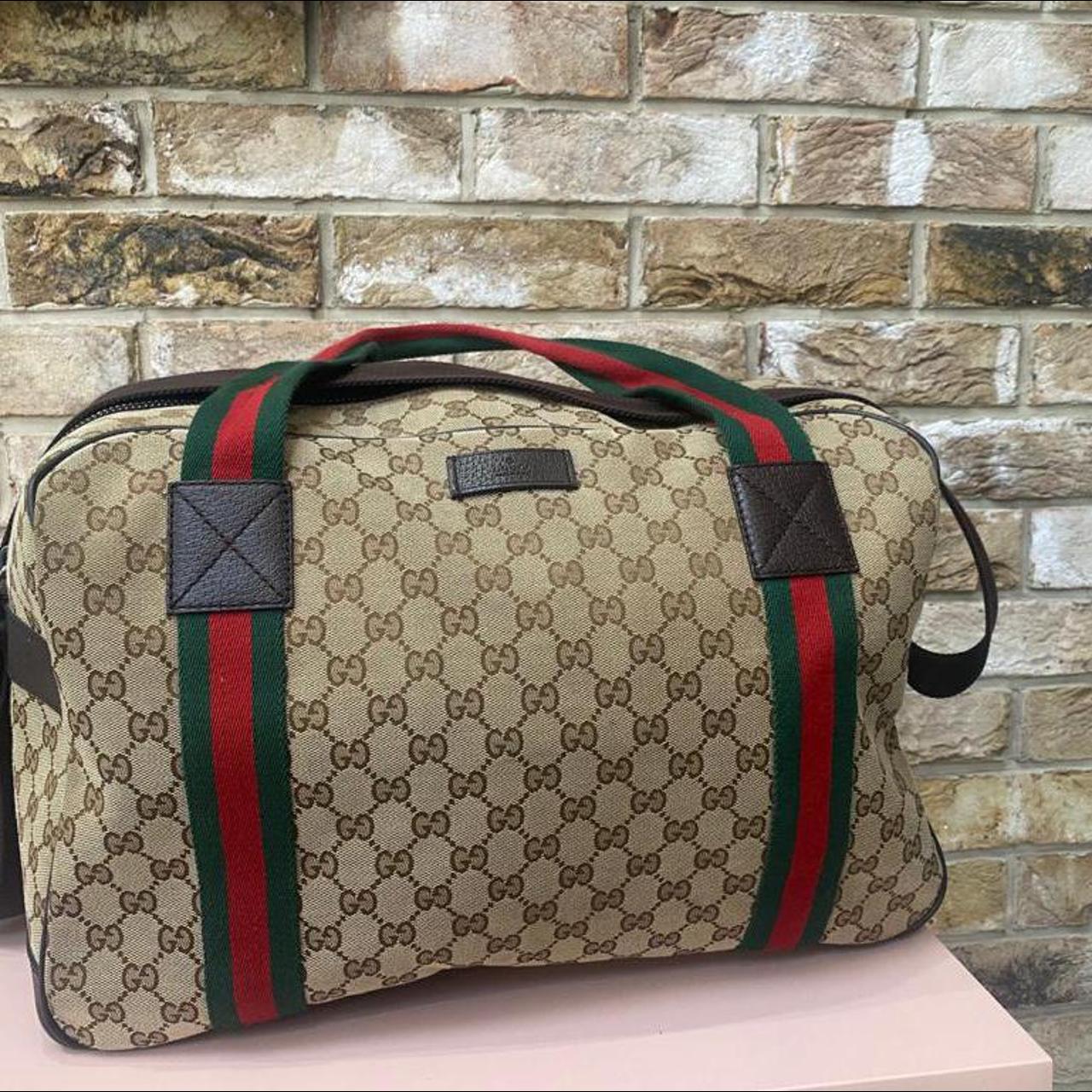 GUCCI HANDHELD TRAVEL BAG. Great condition, used... - Depop