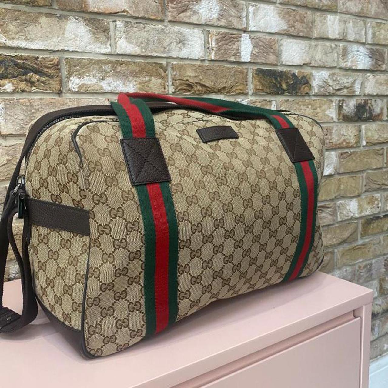 GUCCI HANDHELD TRAVEL BAG. Great condition, used... - Depop
