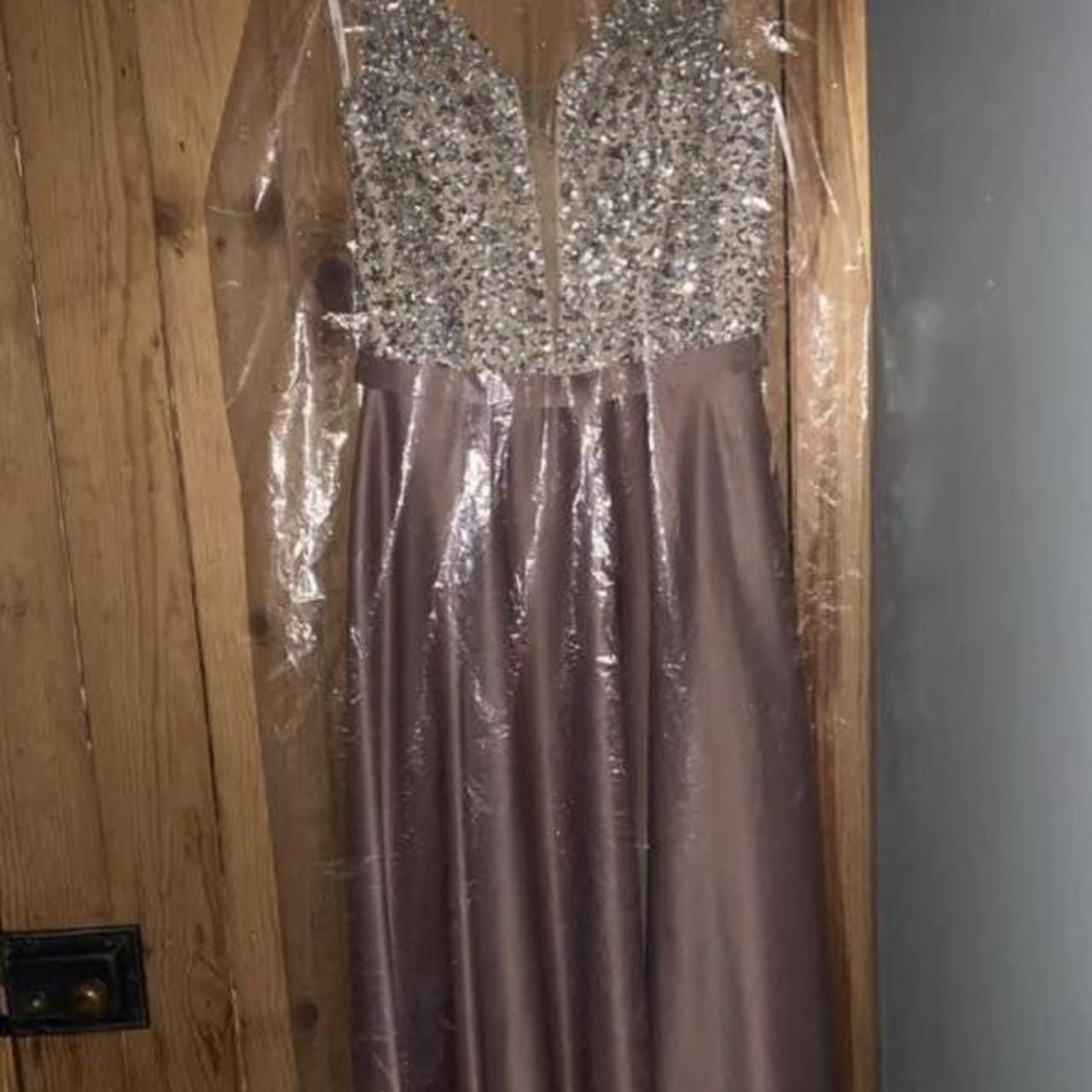 Selling my prom dress. Only worn once to try on!... - Depop