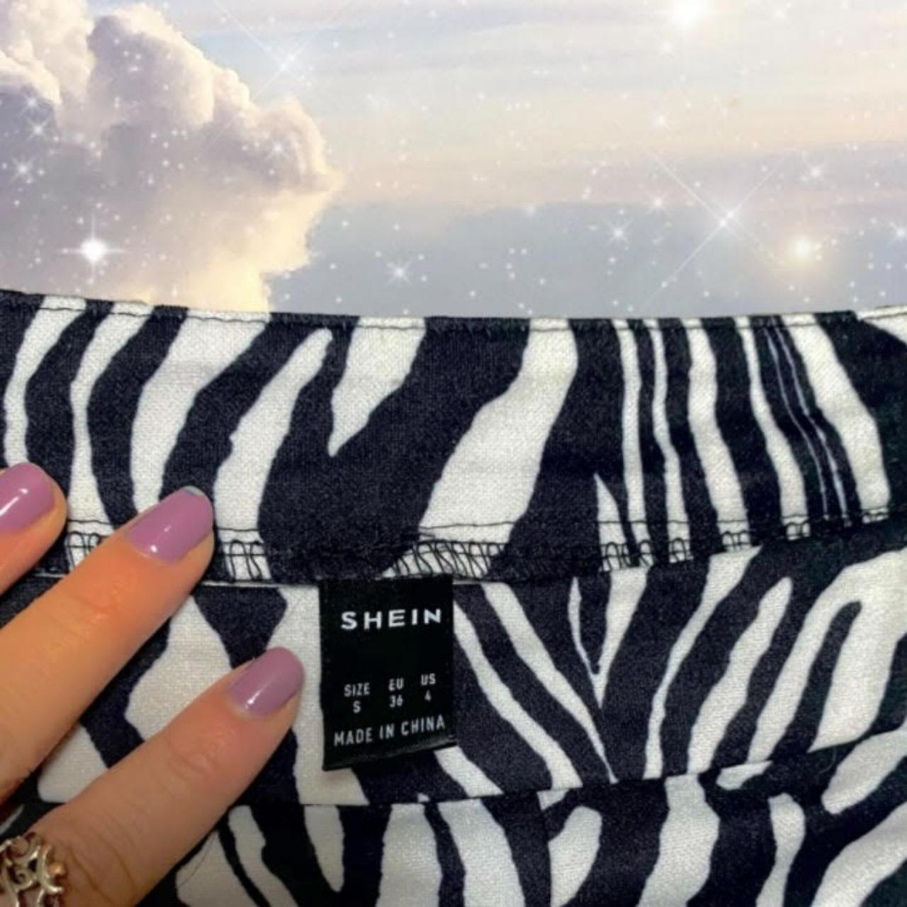 zebra kiss flares •° °• ︎☾༢ˑ༄ؘ ︎... - Depop