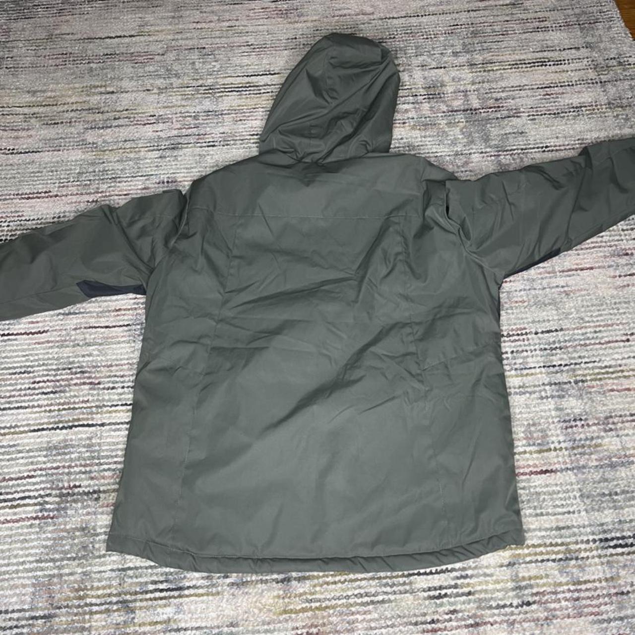 Jack & Jones Men's Green and Black Jacket | Depop