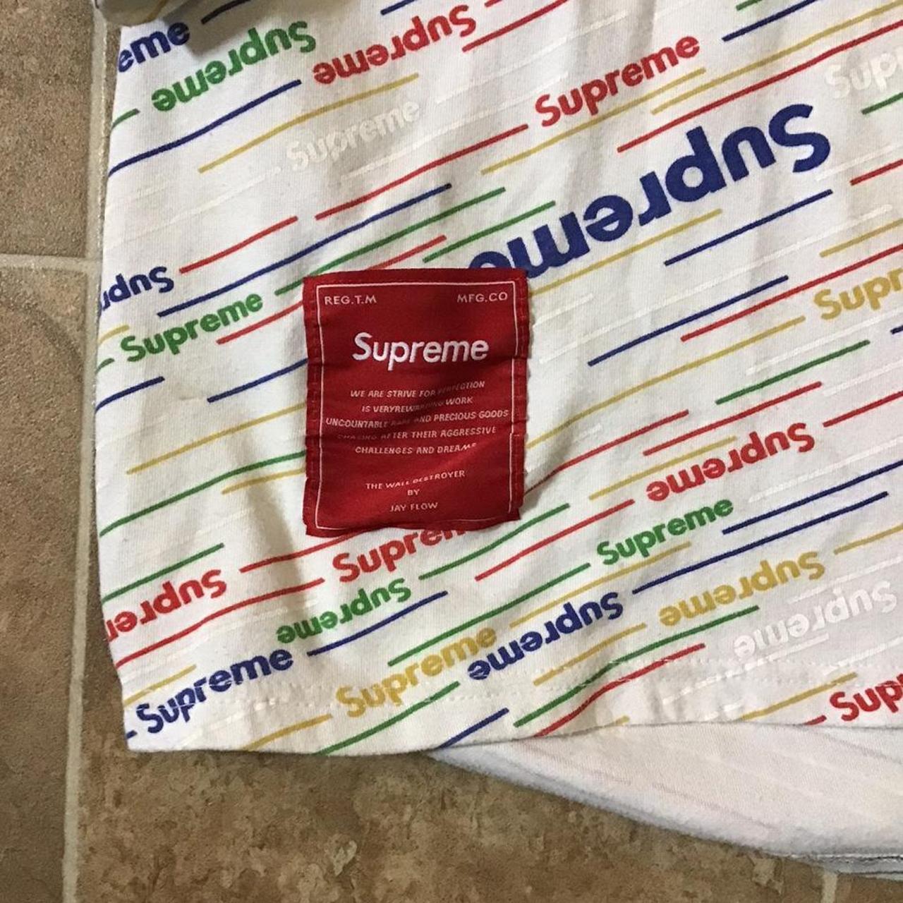 Supreme t shirt Mens size XXXL nice t shirt good... - Depop