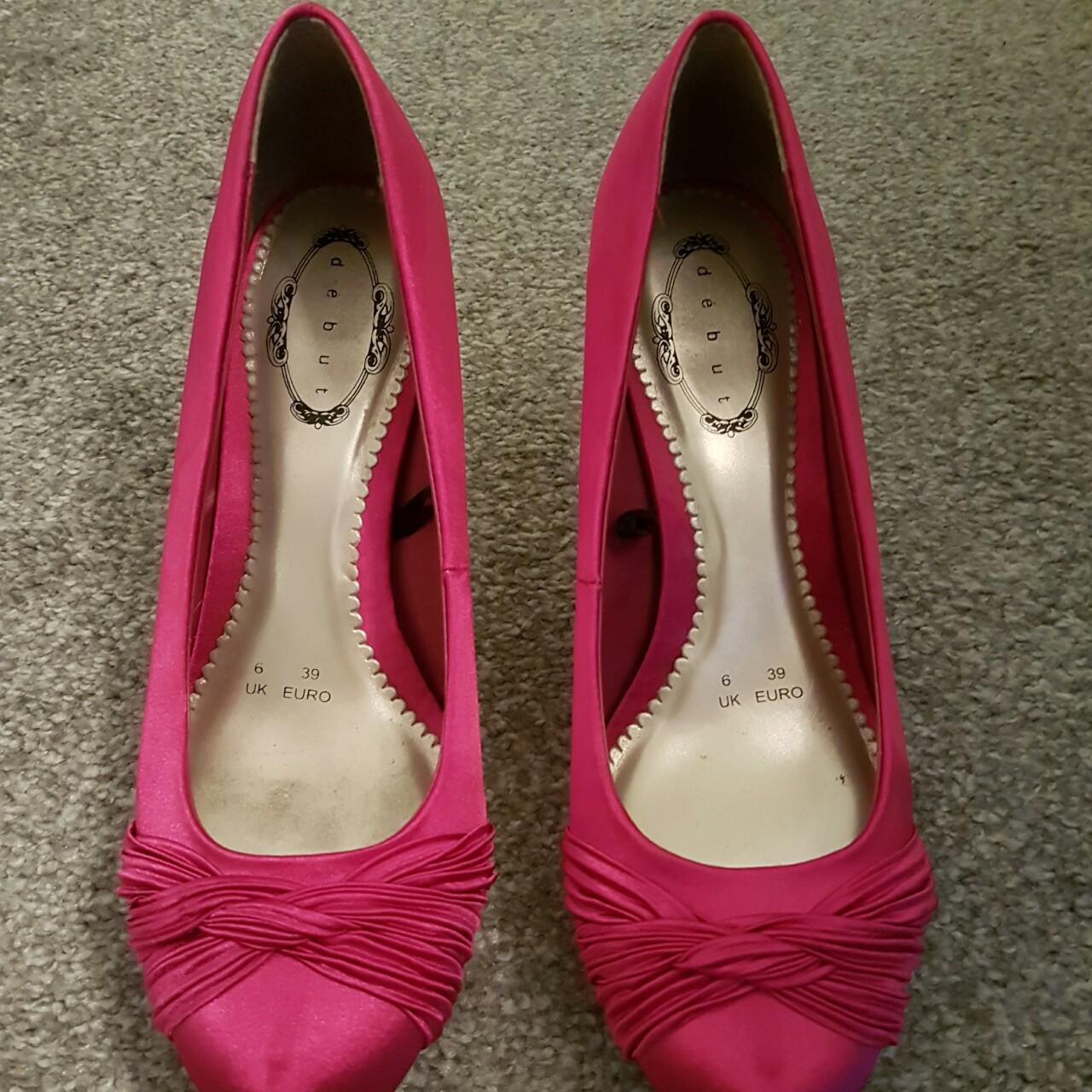 Pink satin ladies shoes with kitten heel in great... - Depop