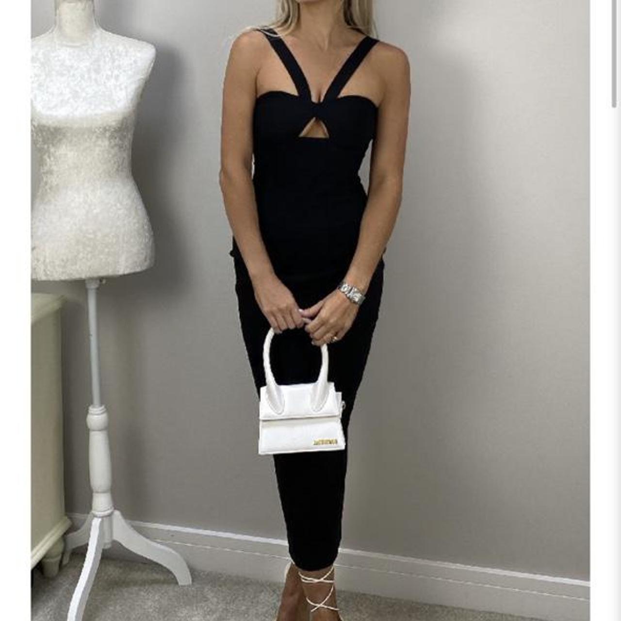 Vesper dress// size 8// worn once for a few hours... - Depop