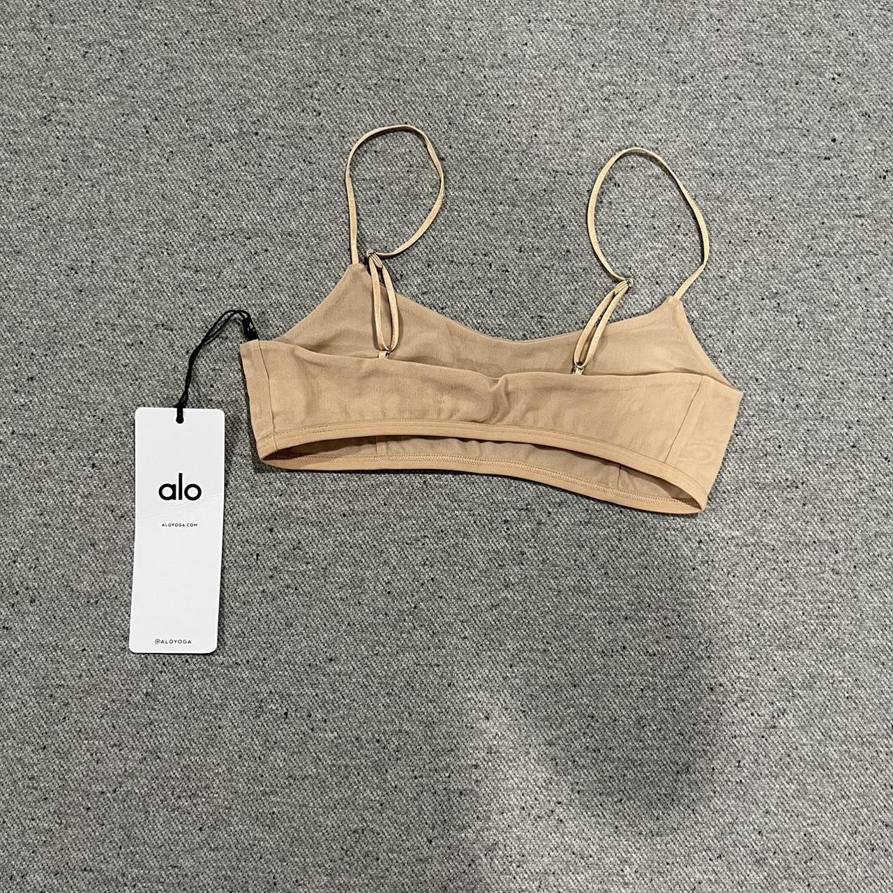 Alo Women's Tan Bra | Depop