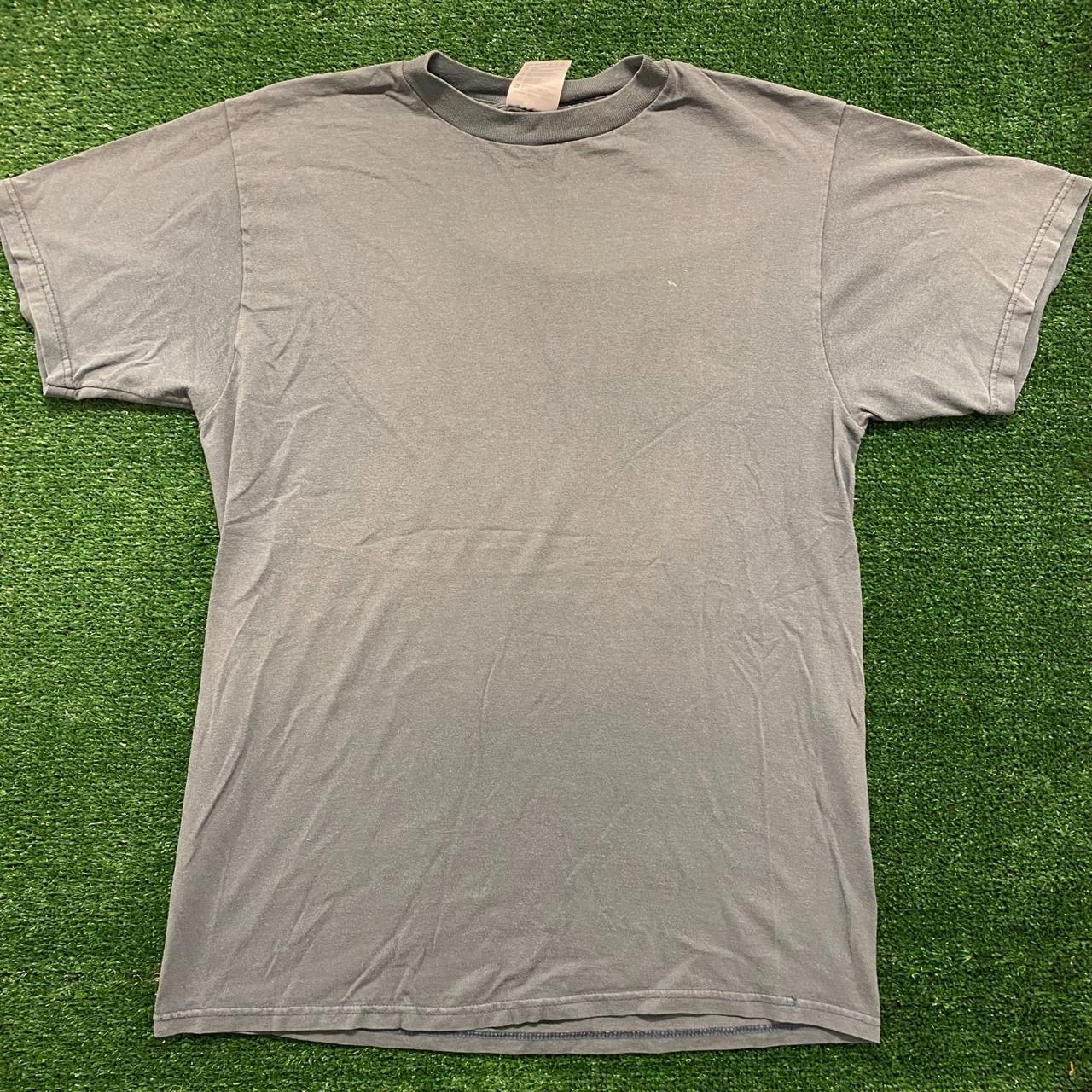 Gray Basic Essential Vintage 90s T-Shirt Size:... - Depop