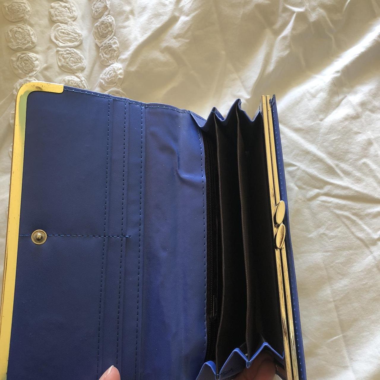 Blue & White Animal Print Purse/Clutch 💙 Gold... - Depop