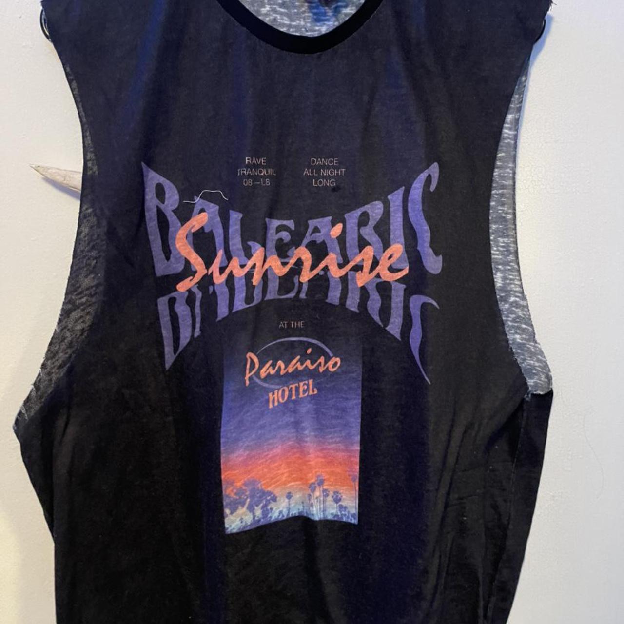 ASOS graphic cut off sleeve tshirt #graphic #retro #new - Depop