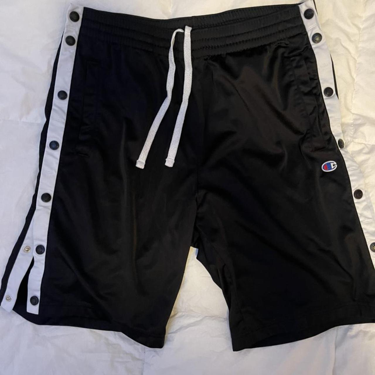 Champion button gym shorts #champion #sportswear - Depop