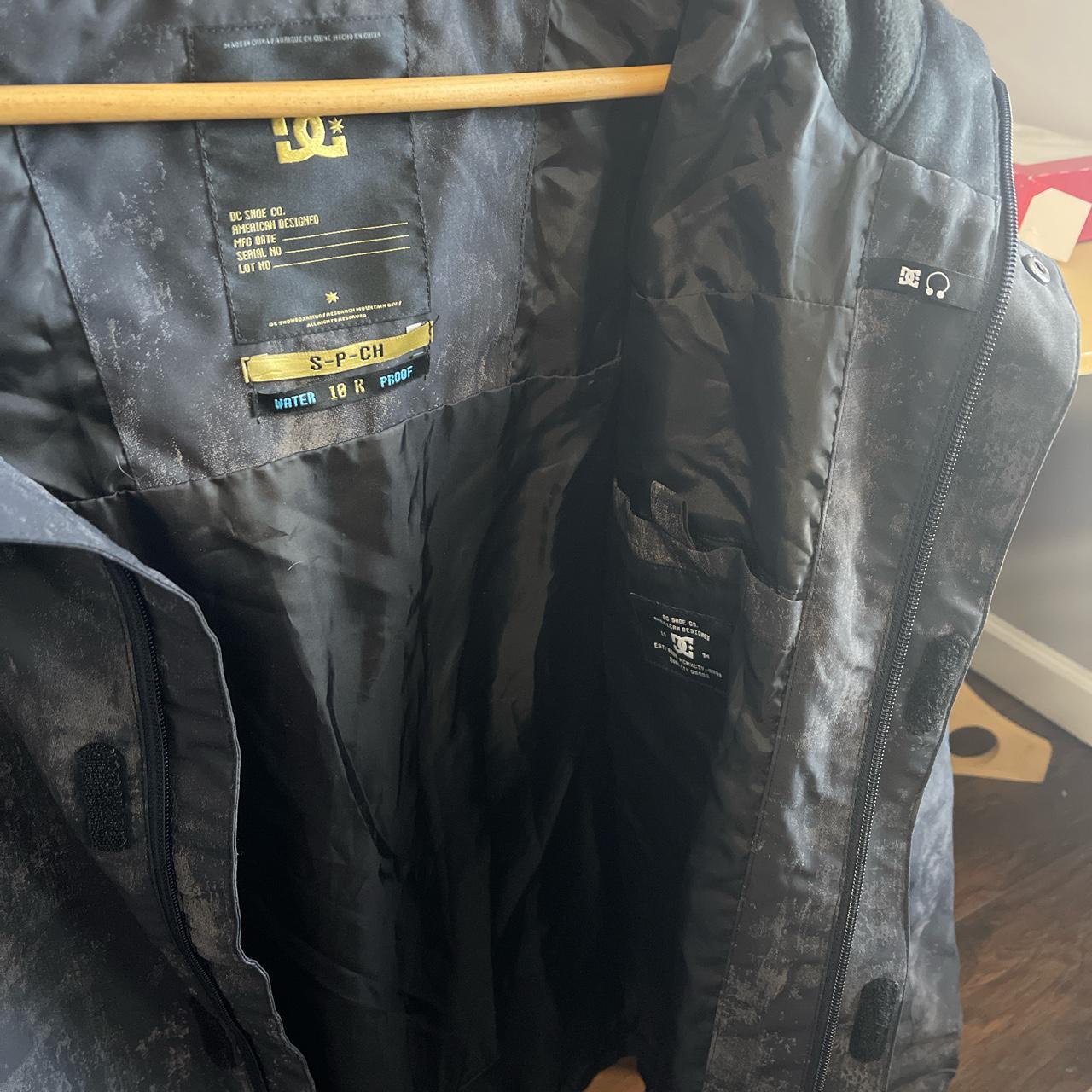 Dc shoes jacket water proof 10 k for men and women... - Depop
