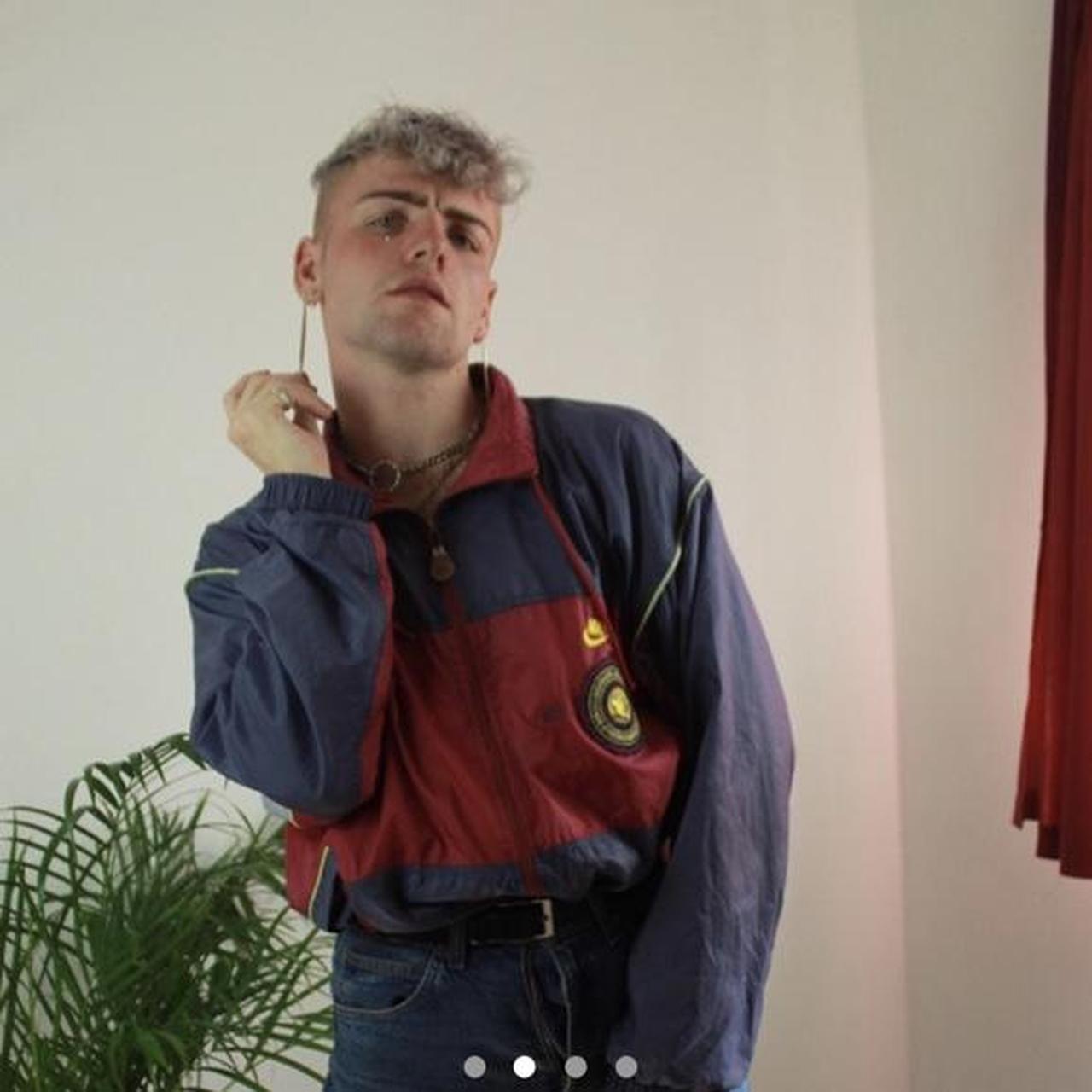 Uni sex ️💙 Vintage 1980’s Nike chunky spell out... - Depop