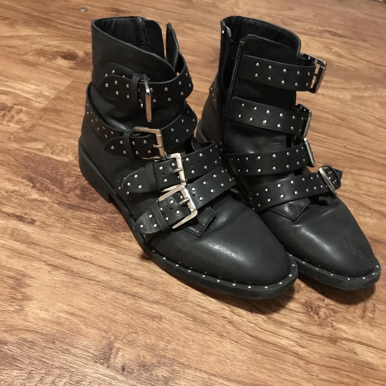 forever 21 black zip ankle boots :) these are a size... - Depop