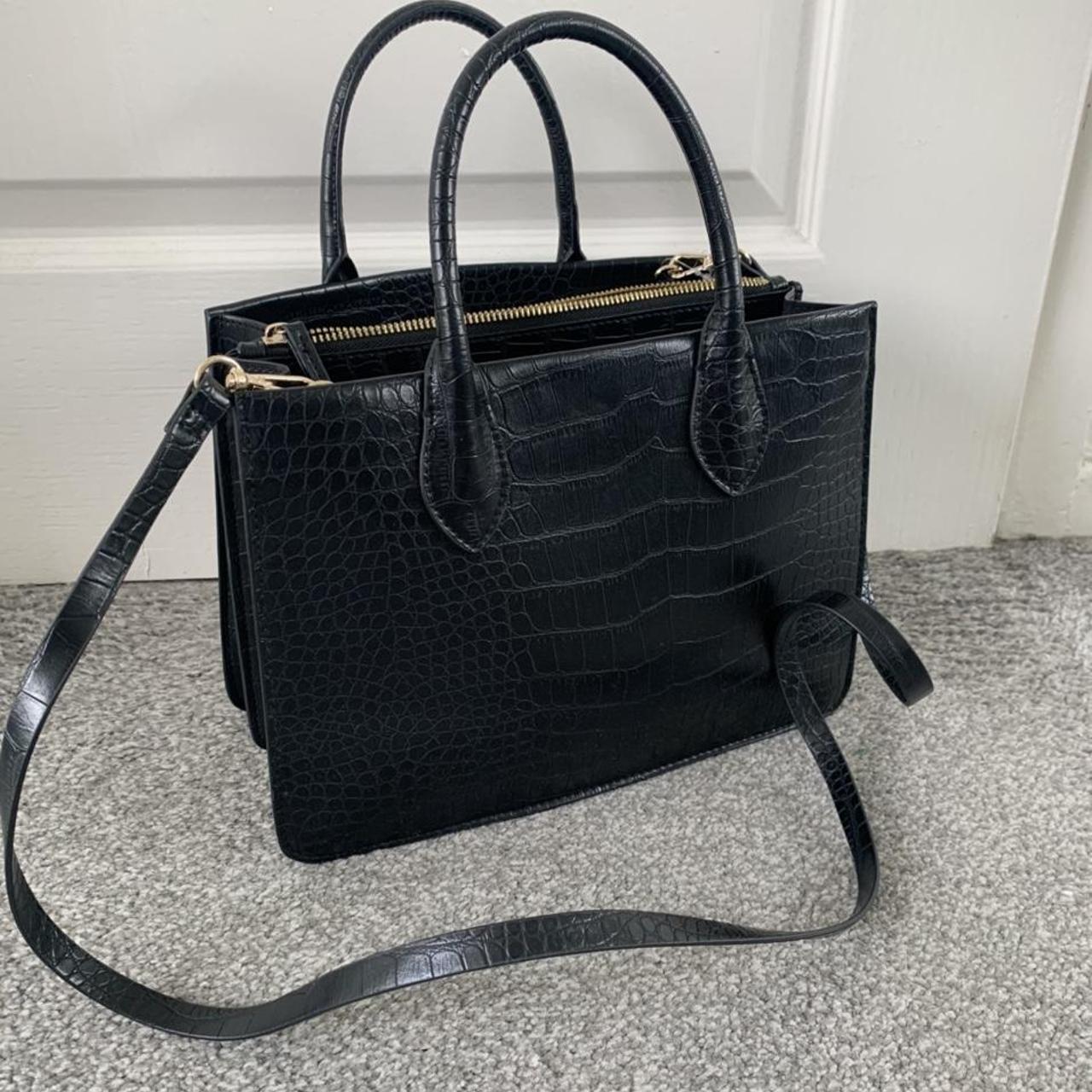 H&M Handbag - Black/Crocodile-patterned Handbag in... - Depop
