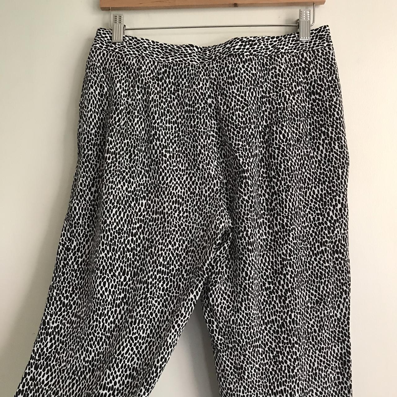 Theory black and white spotted pants - Depop