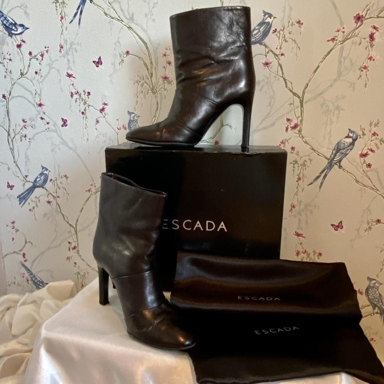 Escada Women's Black and Brown Boots | Depop