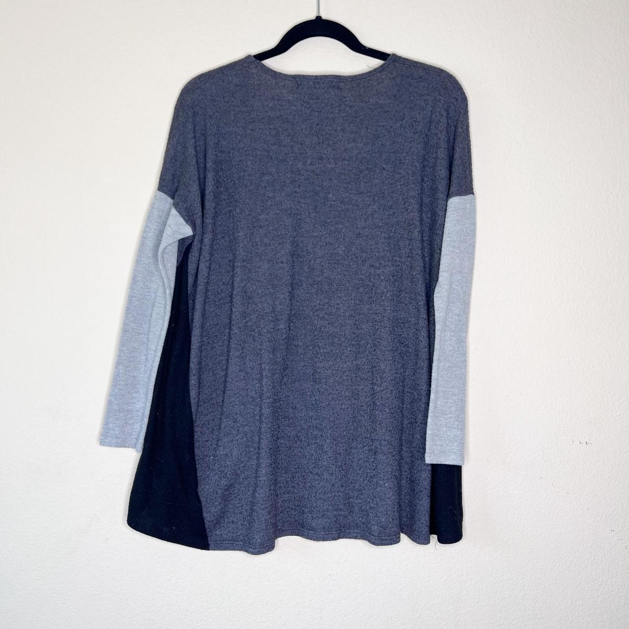 Project Social Black Colorblock Long Sleeve Scoop... - Depop