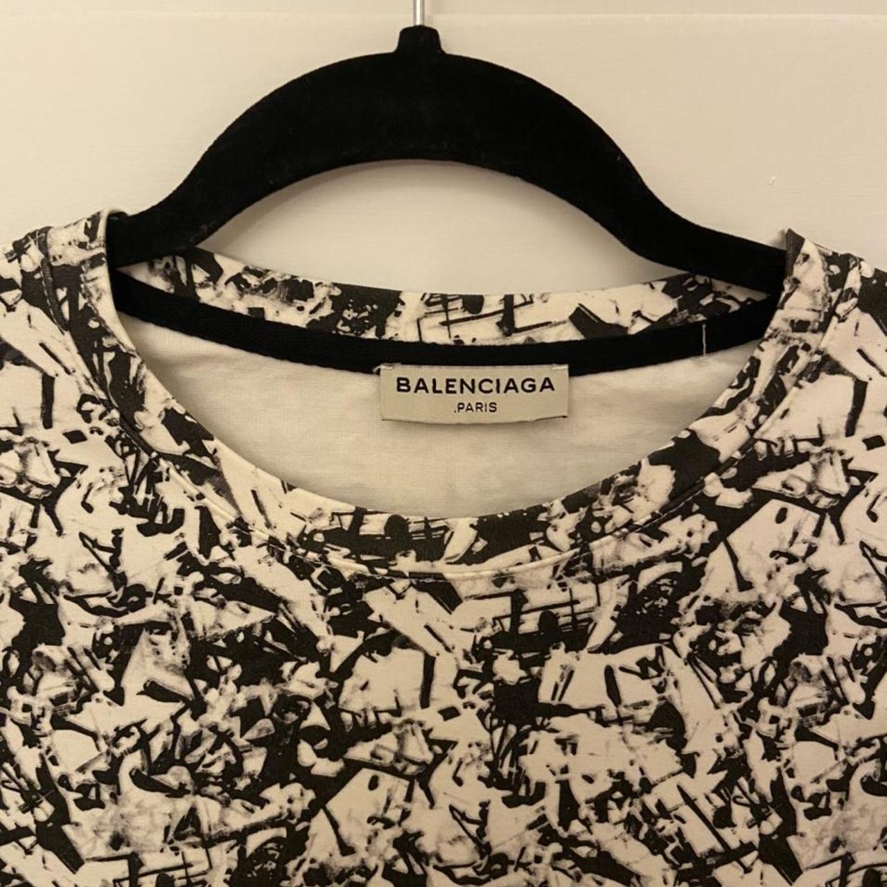 Balenciaga print tshirt #balenciaga - Depop