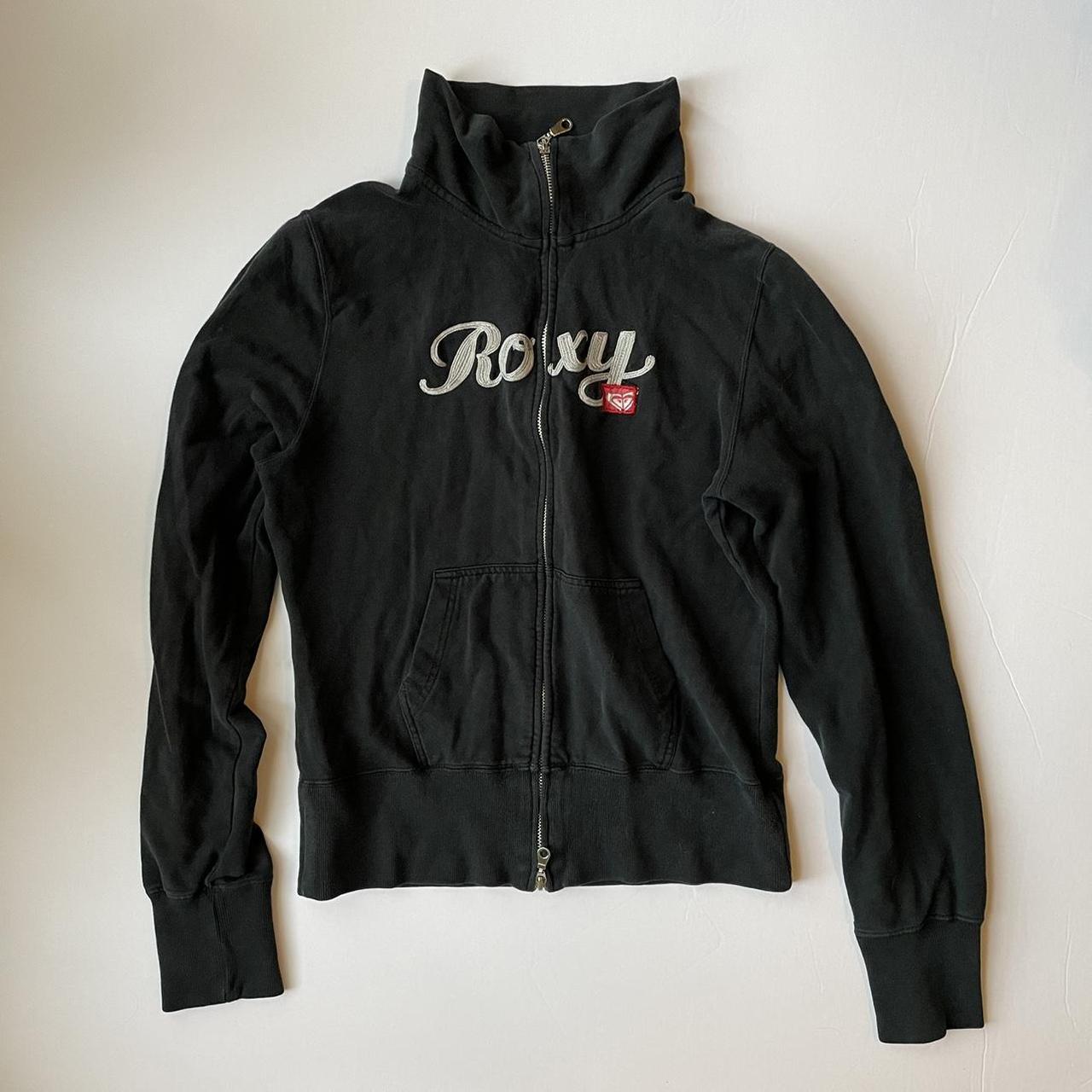 2000’s roxy zip up jacket! super lightweight!... - Depop