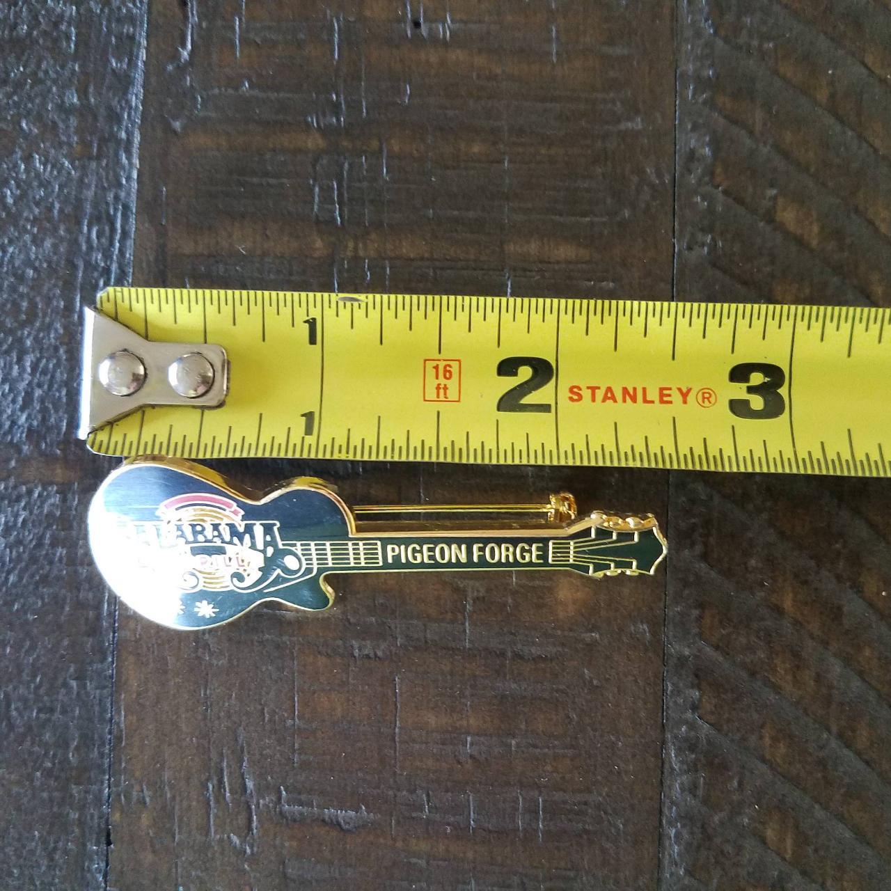 ALABAMA GRILL Pigeon Forge GUITAR Lapel Pin Black... - Depop