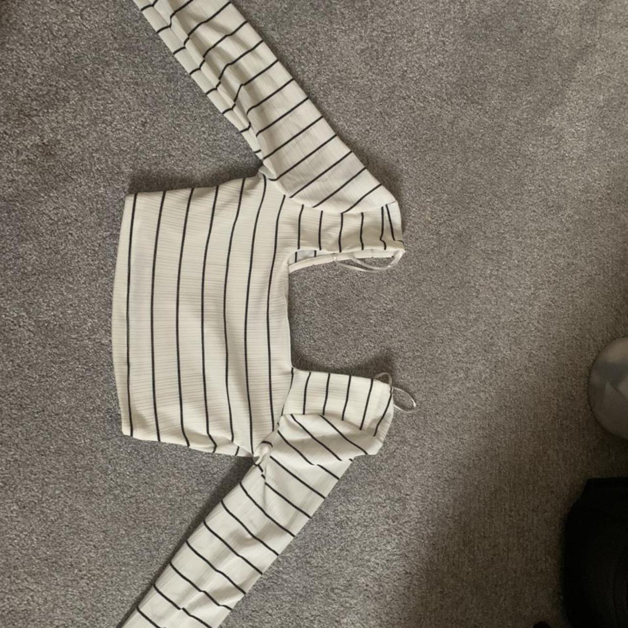 Primark low cut stripey long sleeve crop top - never... - Depop