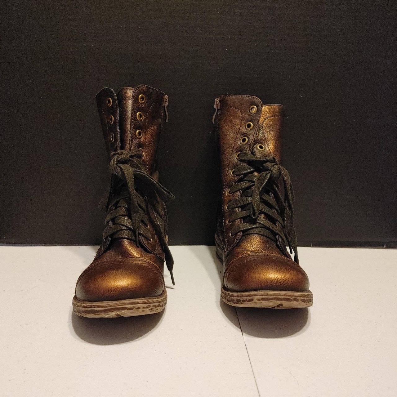 Very Volatile Women's Brown Boots | Depop