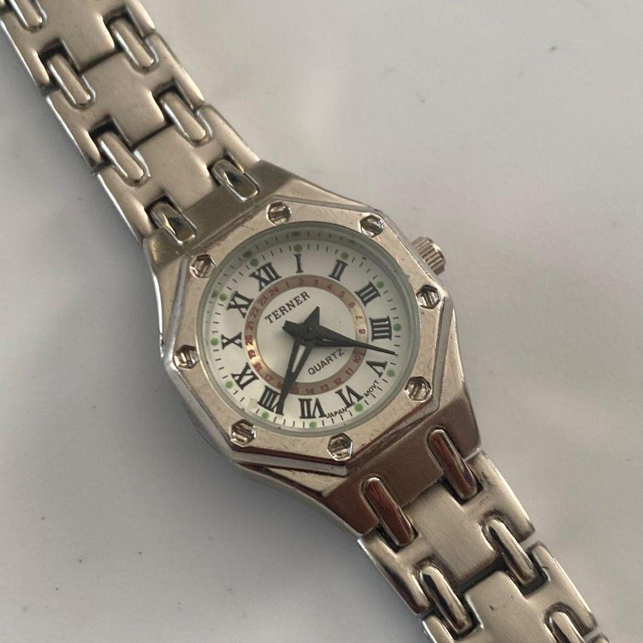 Excellent watch! Battery has recently been replaced... - Depop