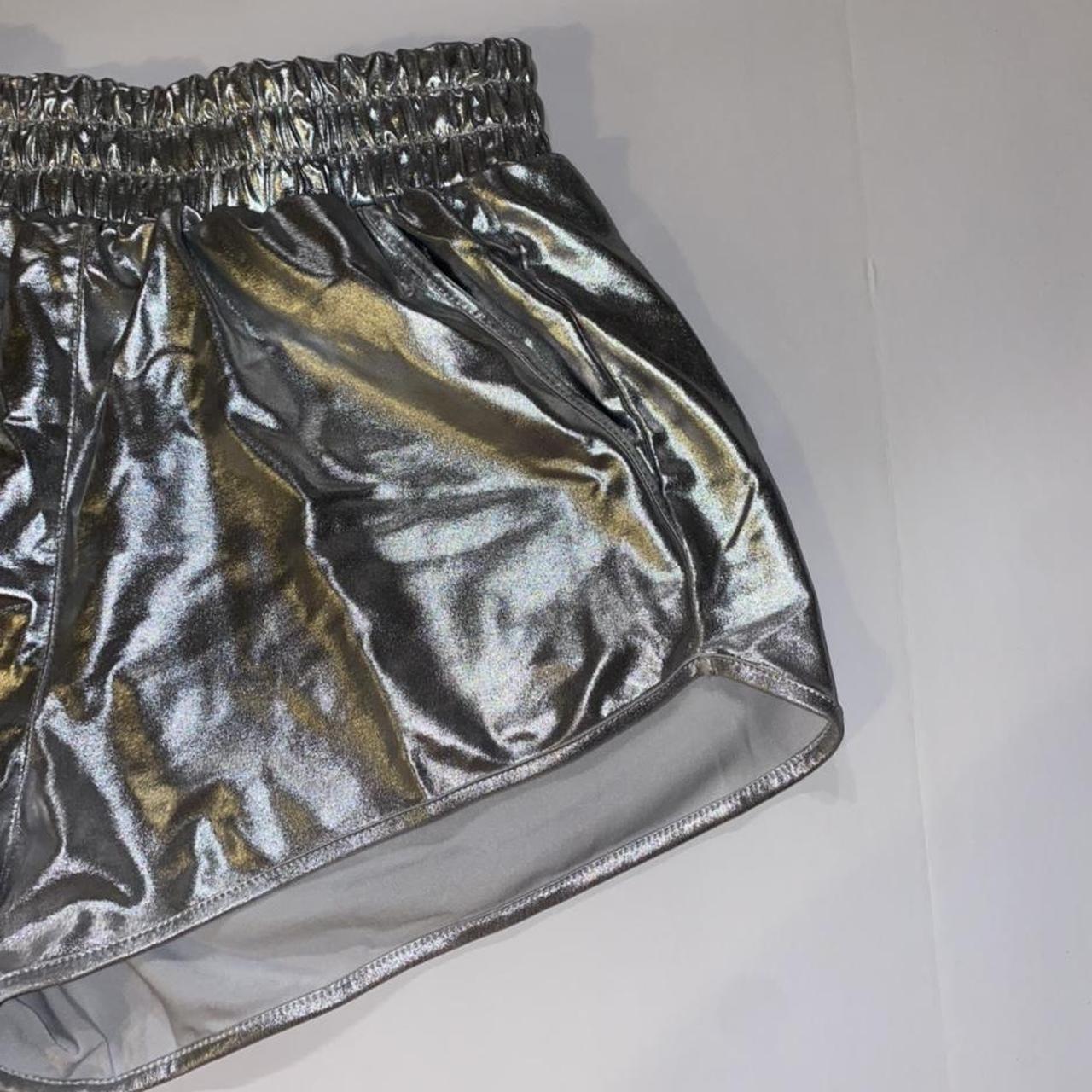retro silver shorts size L - Depop