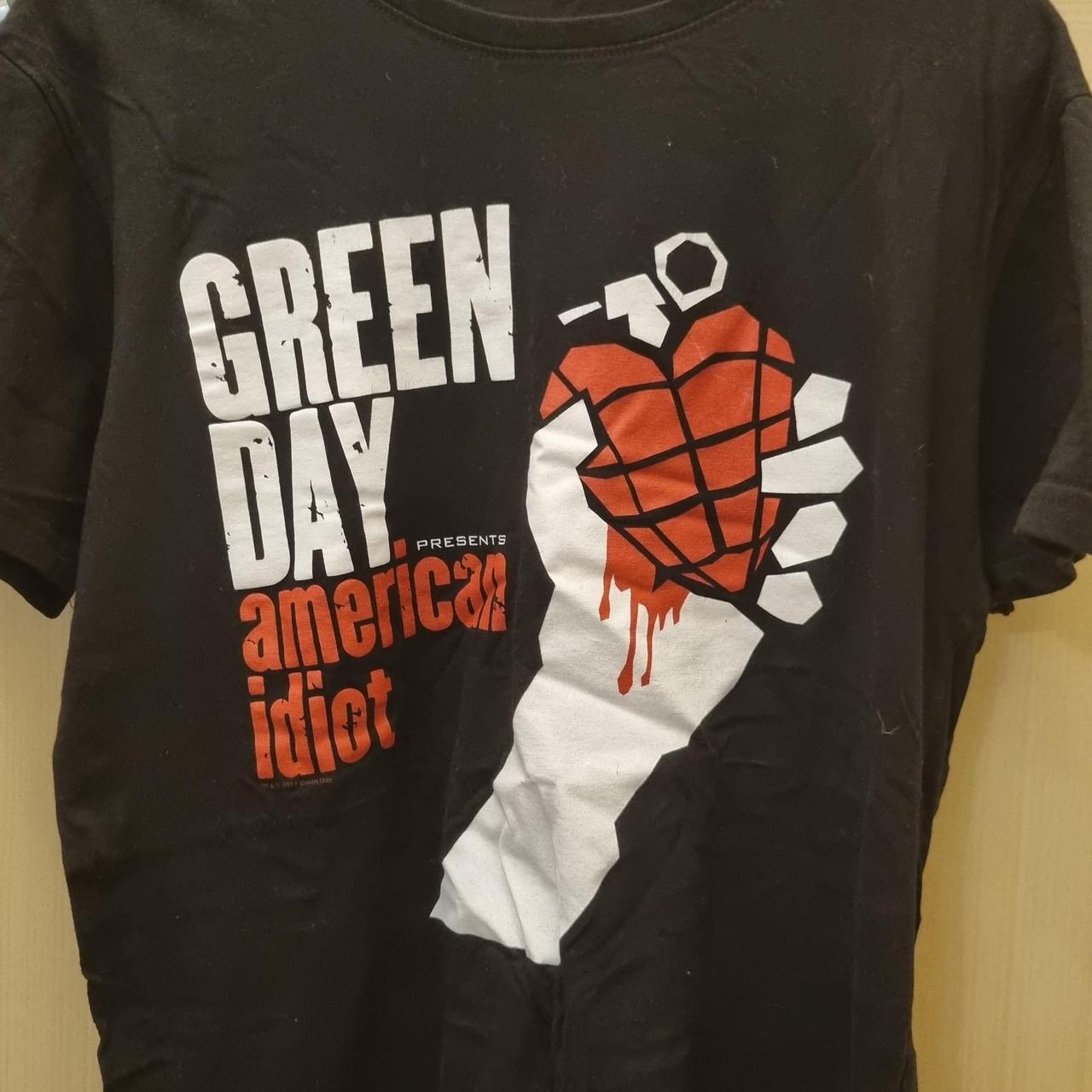 Green Day - American Idiot t-shirt, size... - Depop