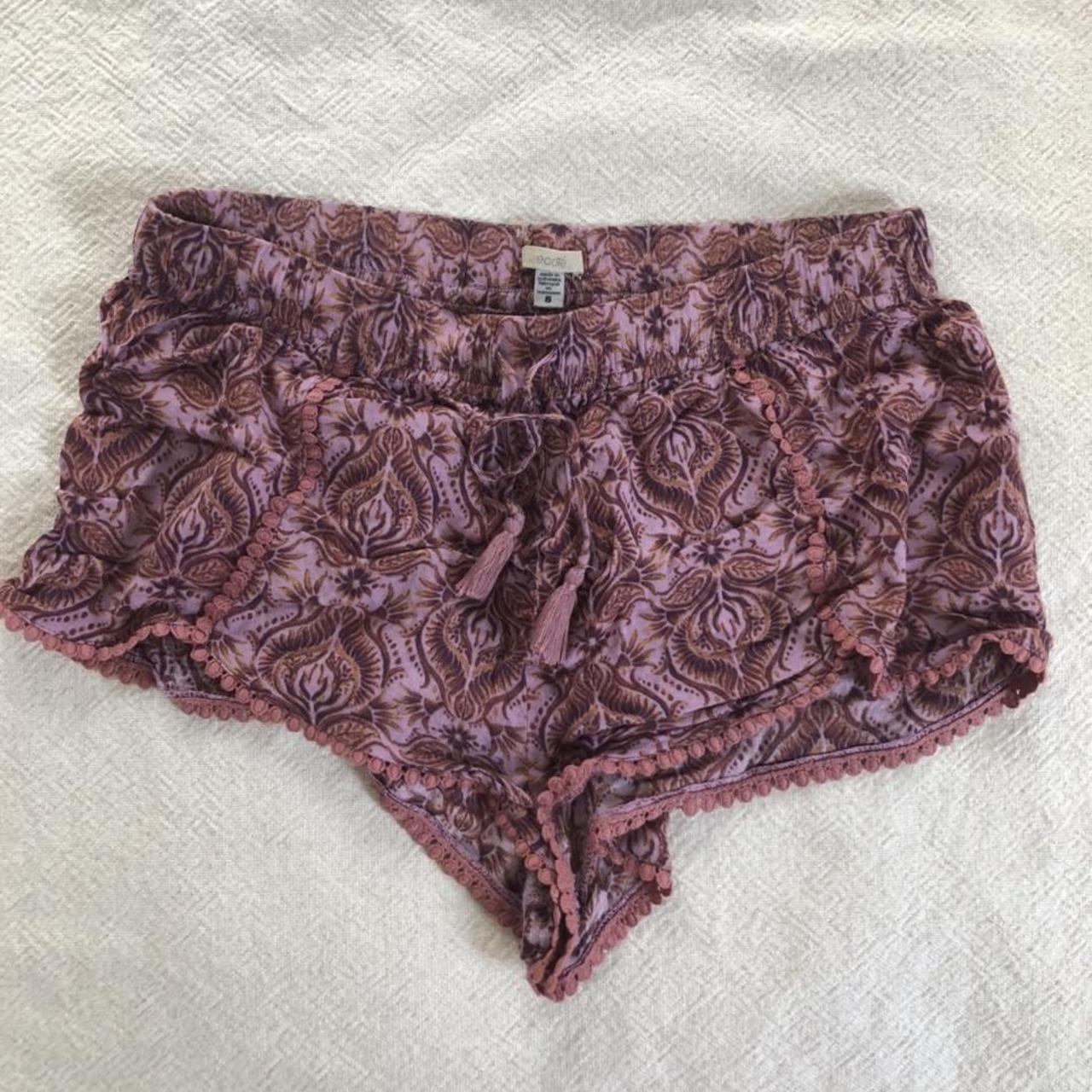 Ecote shorts with cute trim Purchased from Urban... | Depop