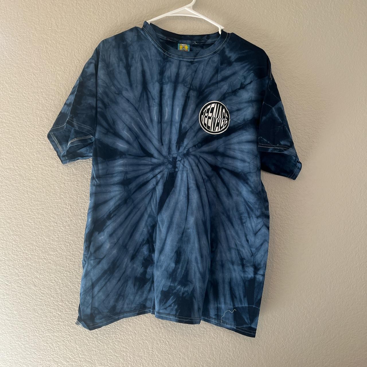 Men's T-shirt | Depop