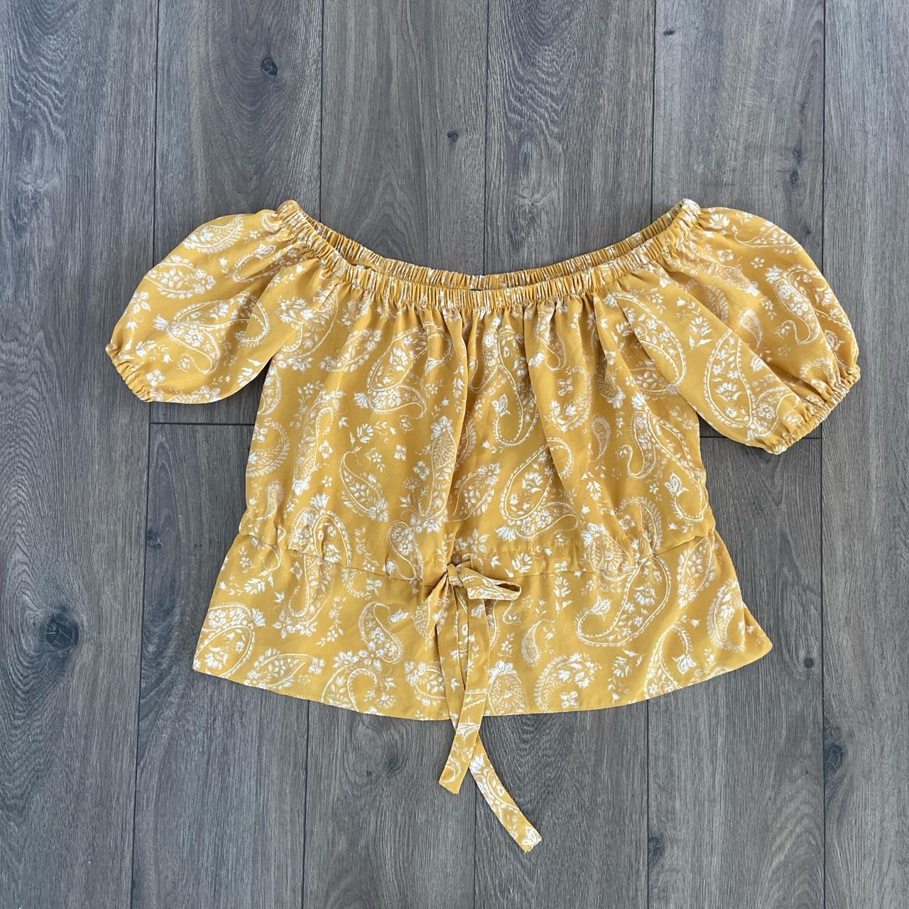 Cute off the shoulder top for sale! Perfect spring... - Depop