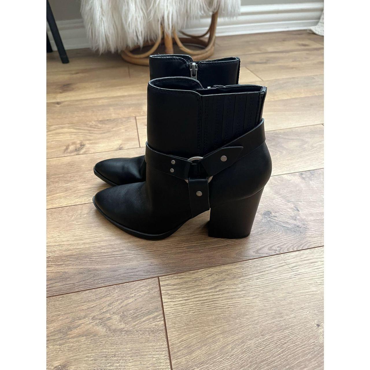 Like new! Tried on only. Indigo Rd. black ankle... - Depop