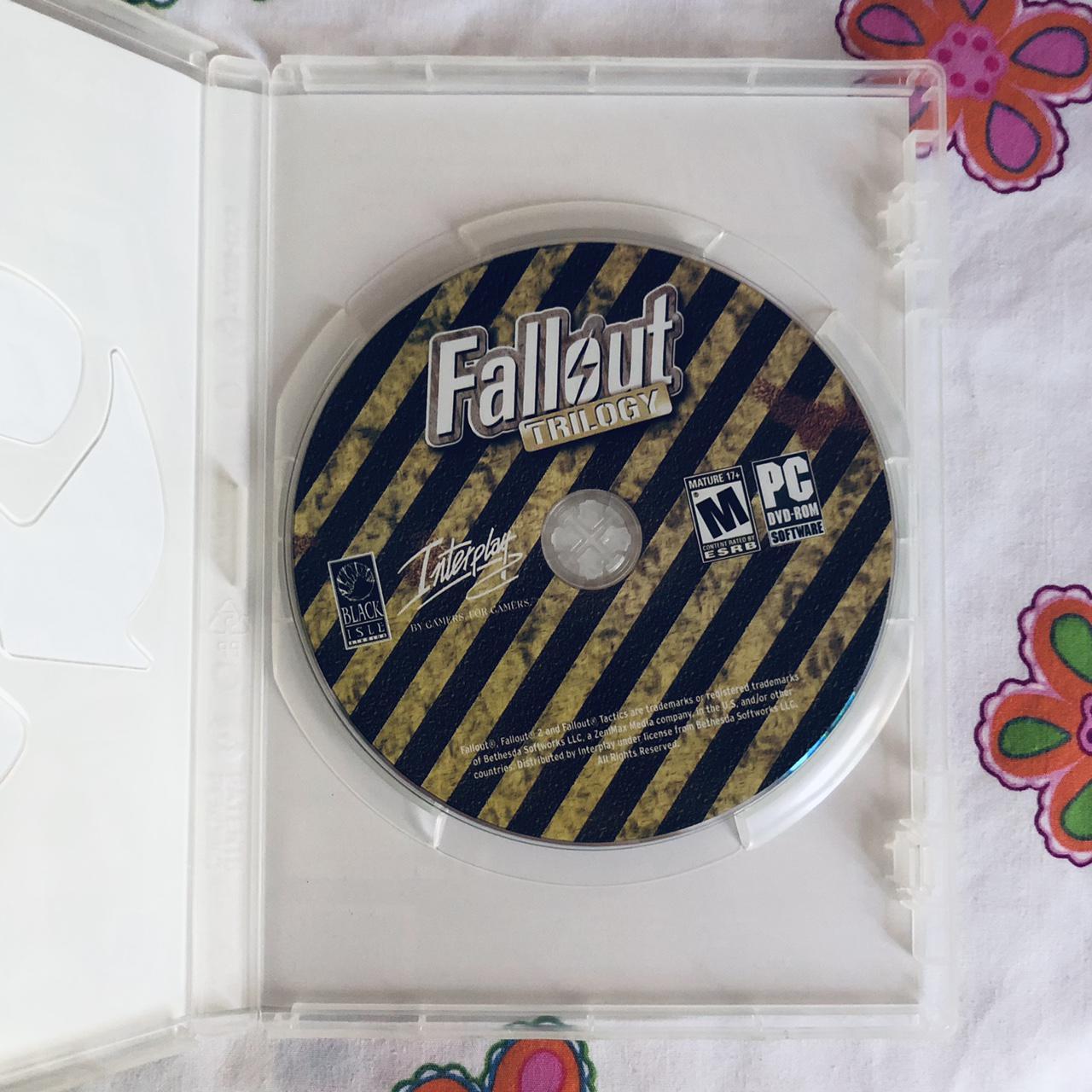 Fallout Trilogy PC Game 💿 Features Fallout 1 + 2 &... - Depop