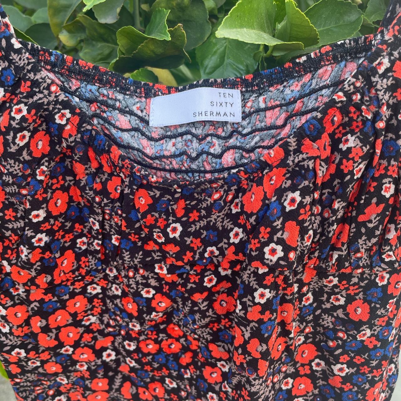Absolutely Beautiful Floral Crop Top 🌸🥰 Brand Ten Depop