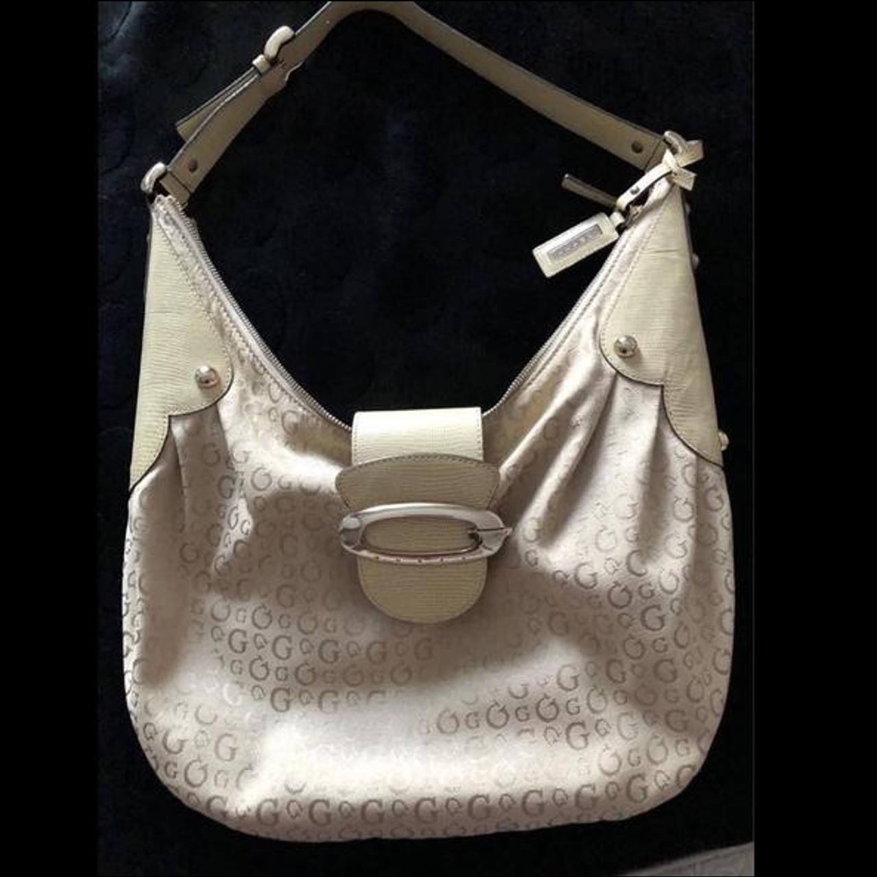 Guess bag Excellent condition! FREE WORLDWIDE... - Depop